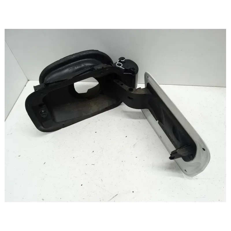 support de trappe à carburant F30/F31/F80 BMW pièce d'occasion